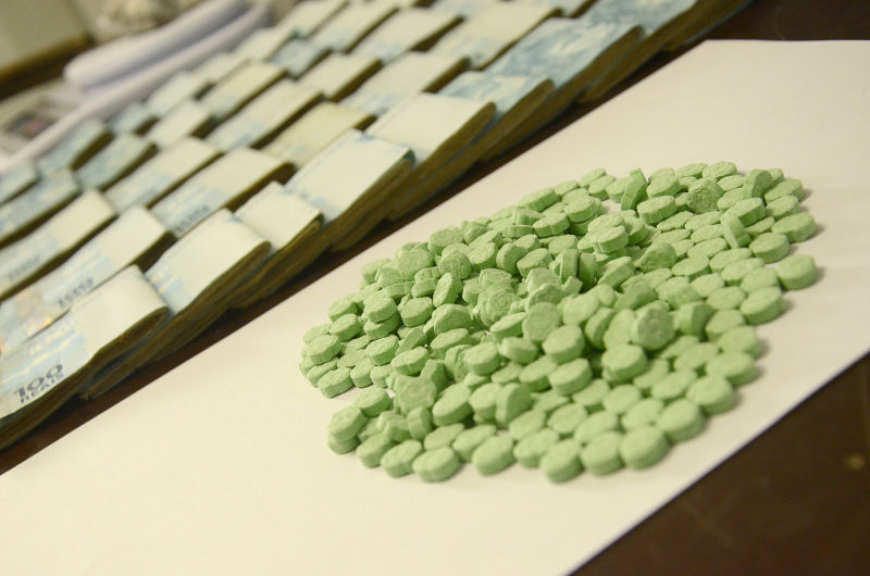 DROGA SINTÉTICA : Polícia realiza maior apreensão de Ecstasy | Diário ...