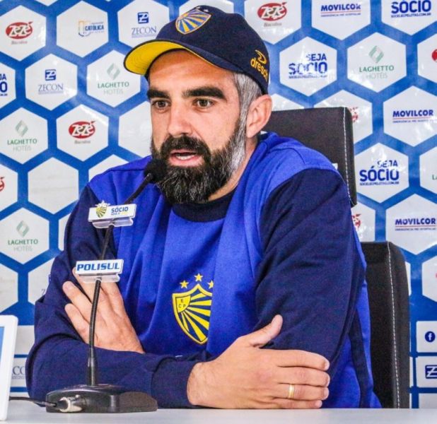 ENDRES : “Somos o Pelotas, temos que jogar sempre para ganhar” | Diário ...